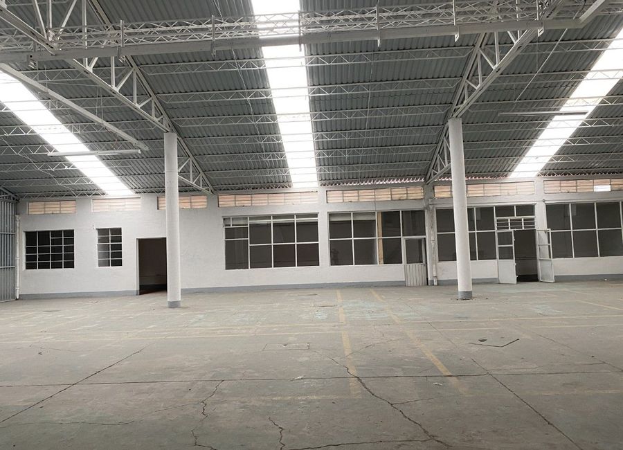 EXCELENTE BODEGA NAUCALPAN EL MIRADOR (870 Mts) | Lamudi.com.mx