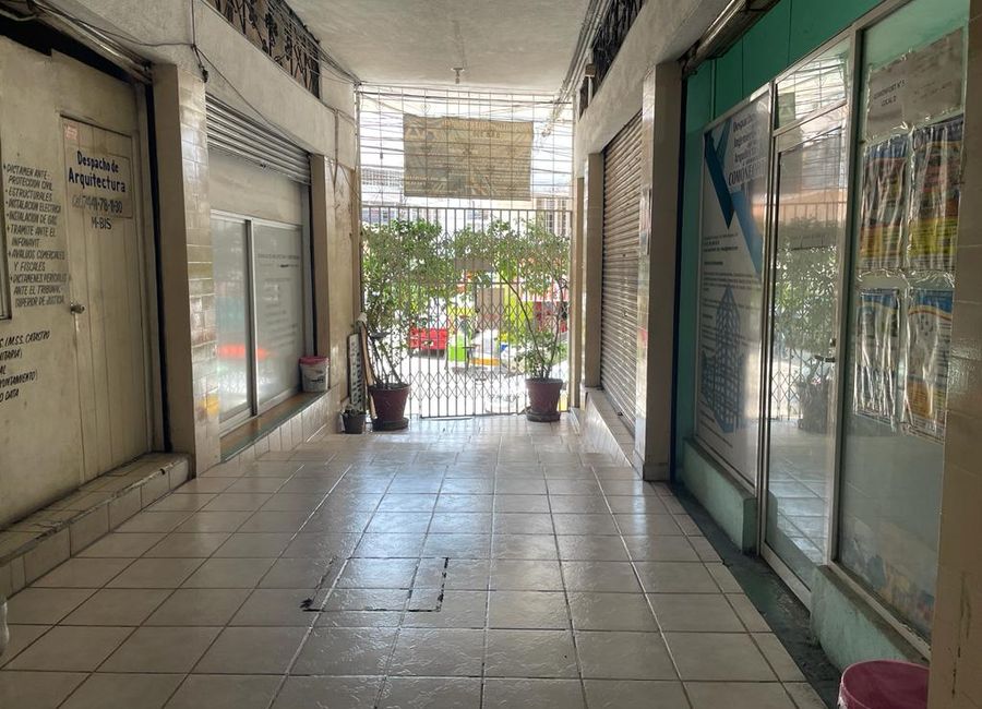 VENDO INCREIBLE EDIFICIO EN EL CENTRO DE ACAPULCO CALLE ROBERTO POSADA | Lamudi.com.mx