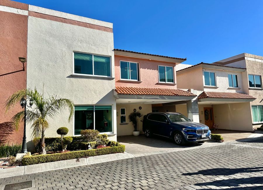 Casa en venta en santa maria magdalena ocotitlan Metepec | Lamudi.com.mx