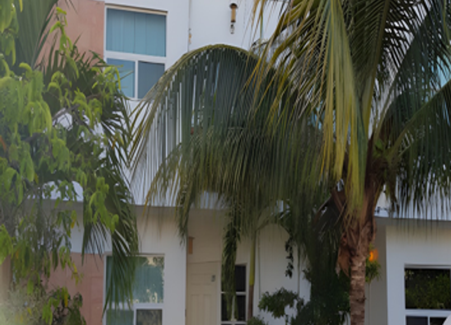 FOR SALE NICE AND SPACIOUS HOUSE IN QUINTANA ROO | Lamudi.com.mx