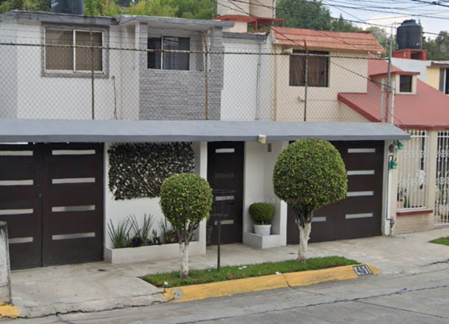 EXCELENTE CASA EN CALLE CAYENA COLONIA VALLE DORADO TLALNEPANTLA ...