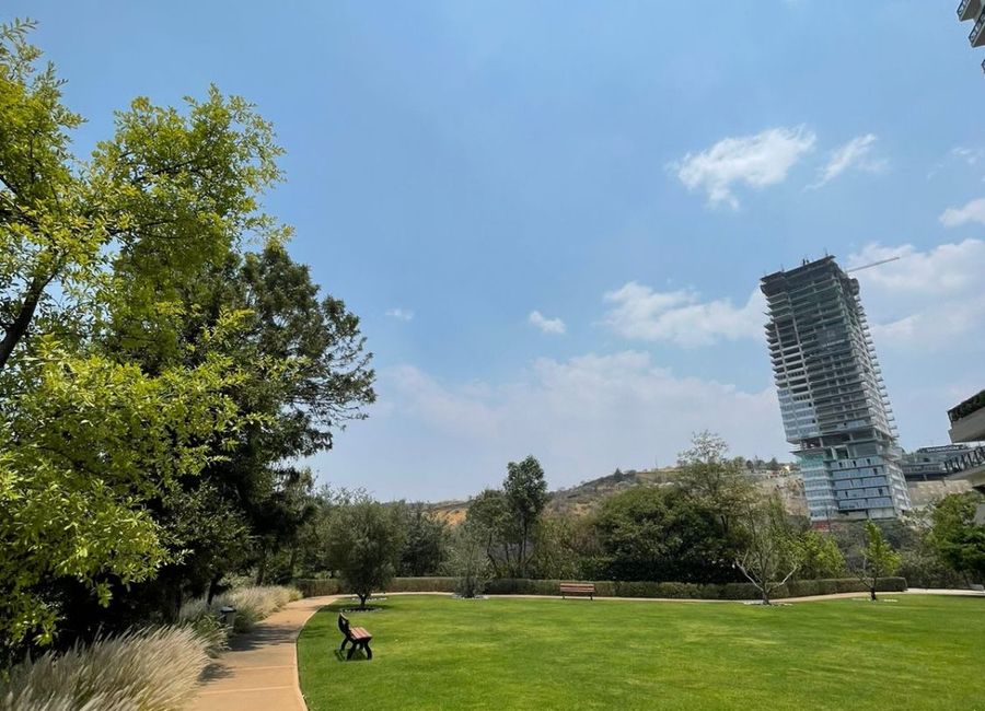 Venta departamento de lujo en Bosque Real Encinares | Lamudi.com.mx