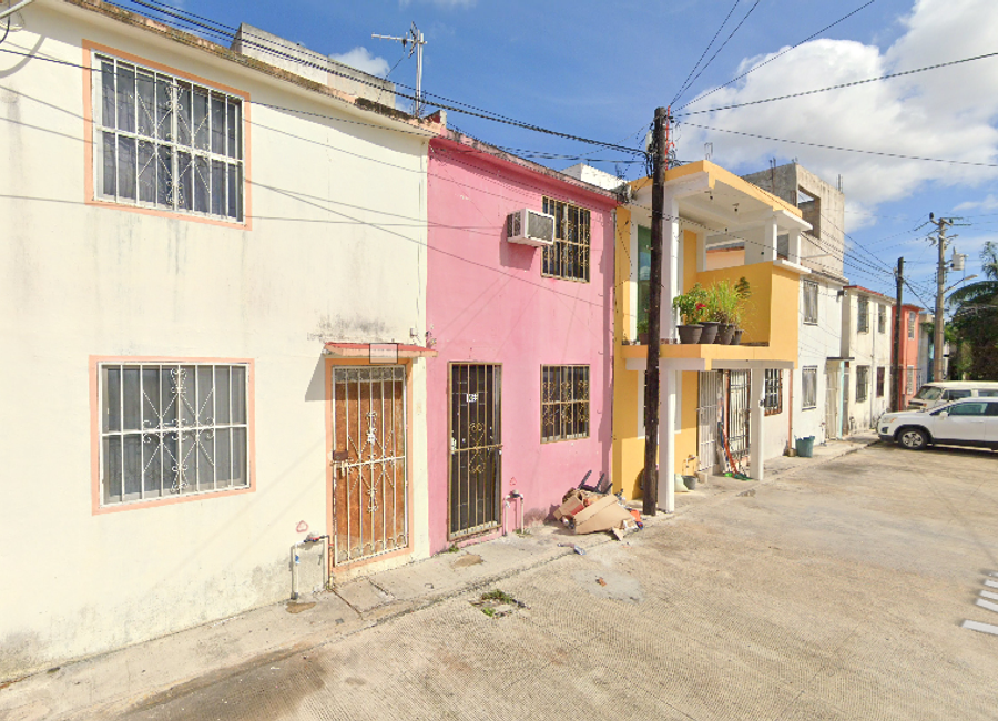 Casa en Venta; REMATE BANCARIO !!; C. Villas De Amantla, Fraccionamiento Villas Del Caribe ...