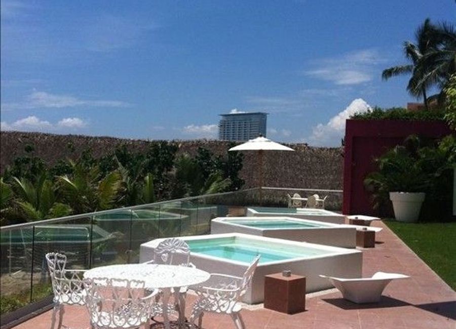 CONDOMINIOS VACACIONALES EN ICON PUERTO VALLARTA | Lamudi.com.mx