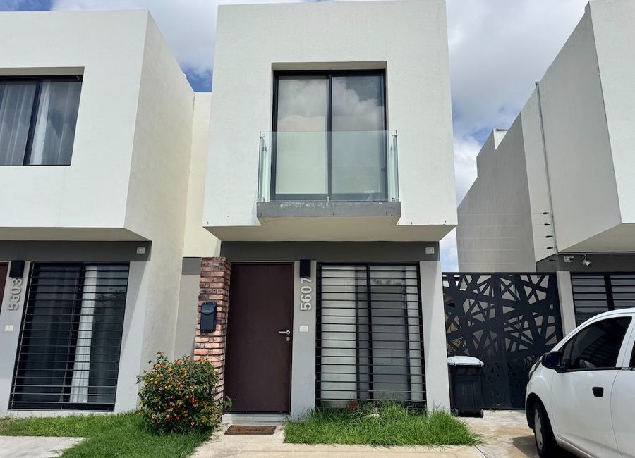 Casa en renta en Fraccionamiento Alva, Zona Capital Norte | Lamudi.com.mx