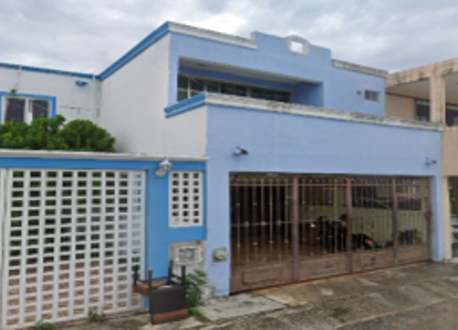CASA GRANDE EN VENTA POR MEDIO DE REMATE BANCARIO EN CANCUN QUINTANA ROO | Lamudi.com.mx