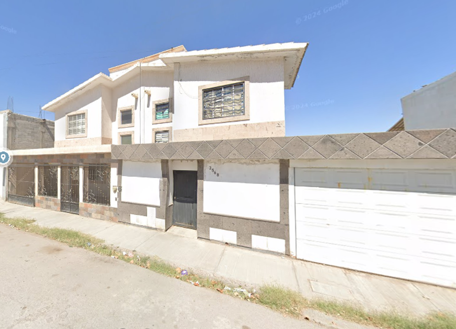 Preciosa Casa En Remate Bancario En Isidro Leal Rodriguez, Los Alamos ...