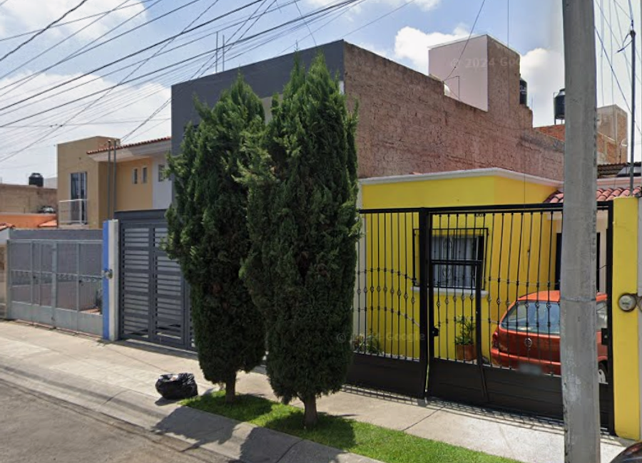 VENTA DE CASA ADALVERTO NAVARRO SANCHEZ 1065 COL LOS ARRAYANES CP 44766 ...