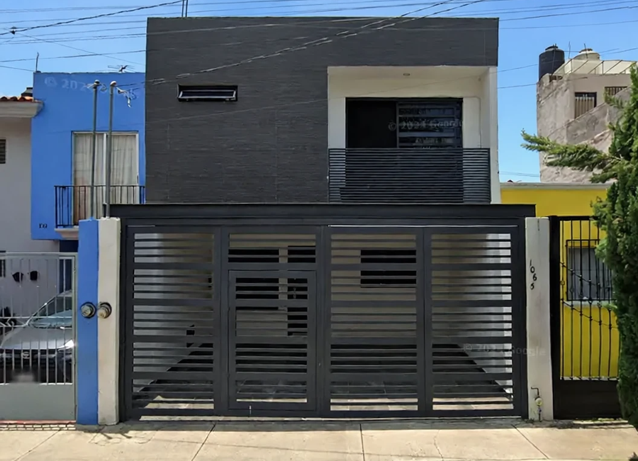 CASA EN VENTA EN LOS ARRAYANES, GUADALAJARA, JAL | Lamudi.com.mx