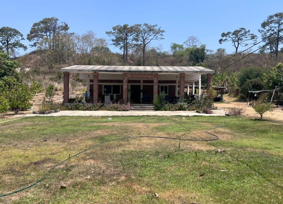 Rancho con árboles frutales y excelente ubicación en El Tuito, Jalisco ...