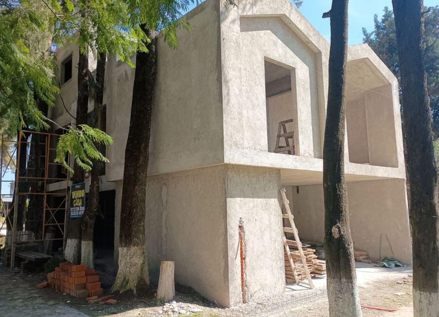 CASA EN PREVENTA ZONA ZEREZOTLA $3,750,000 DISEÑO ÚNICO, TRES NIVELES ...