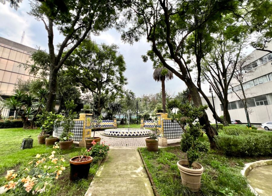 RENTA DE DEPARTAMENTO DE 260m2 CON ROOF GARDEN DE 37m2 CASI EN LA DEL ...