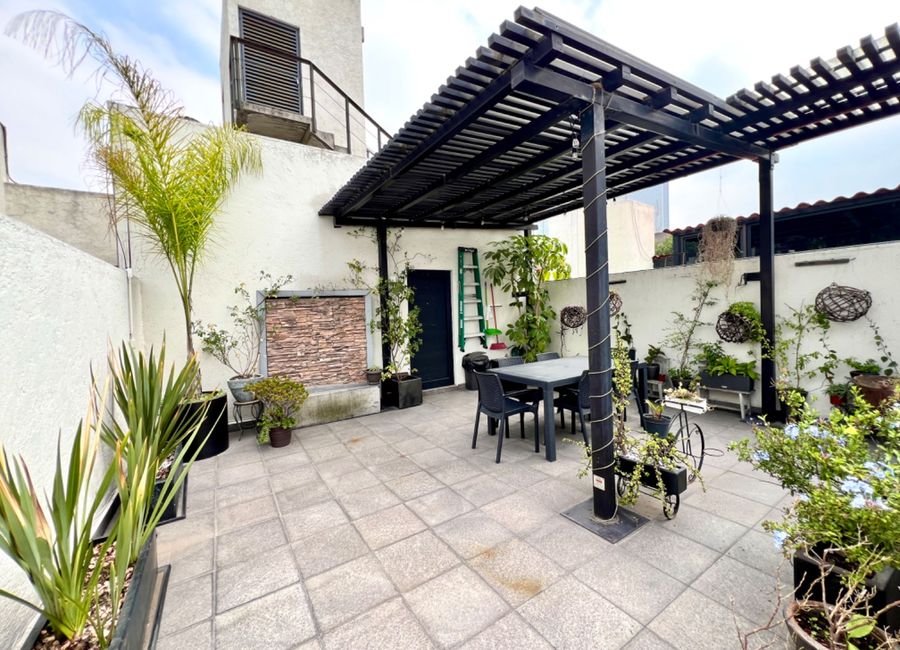 RENTA DE DEPARTAMENTO DE 260m2 CON ROOF GARDEN DE 37m2 CASI EN LA DEL ...