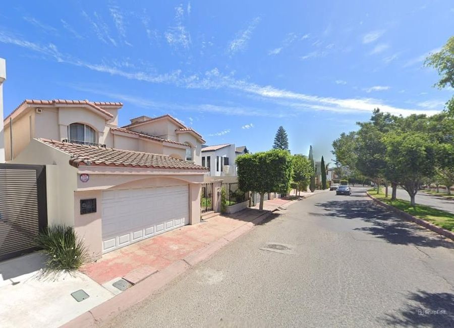 CASA EN VENTA EN JARDÍNES DE CHAPULTEPEC S-E, TIJUANA, BAJA CALIFORNIA ...