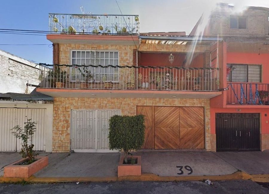 CASA EN VENTA EN PATAGUAR, LA PERLA, CIUDAD NEZA, EDO. MEX. | Lamudi.com.mx