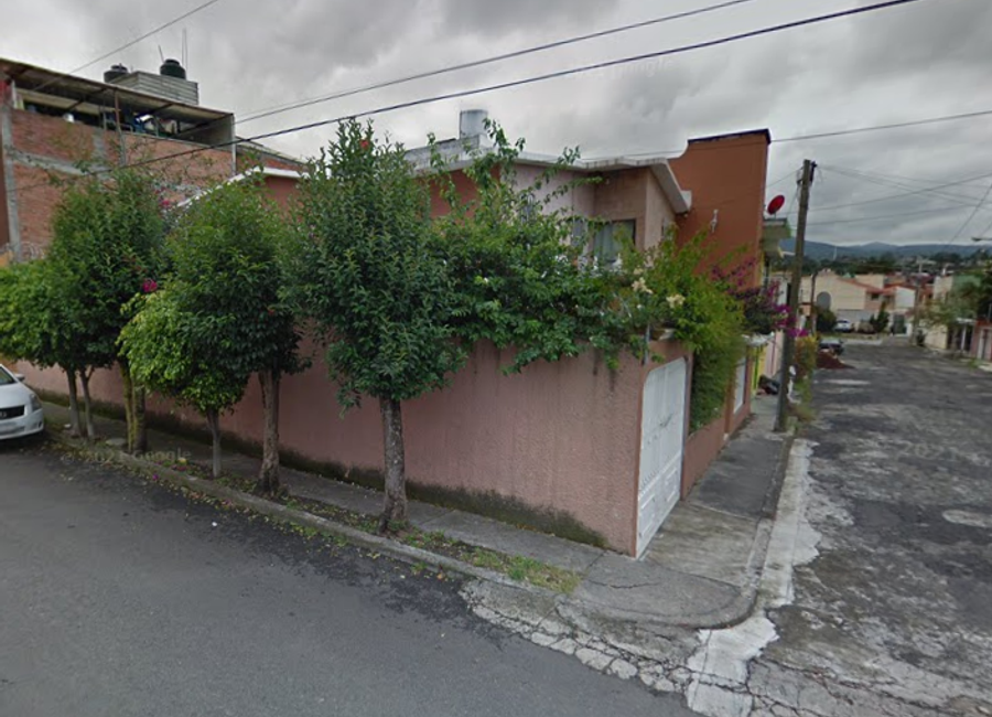 HOUSE FOR SALE, STOP RENTING, INVEST NOW IN YOUR FUTURE, WE ARE YOUR ...