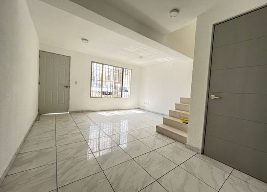 ESTRENA CASA RECIEN REMODELADA DE 3 RECAMARAS CON UNA HABITACION EN ...