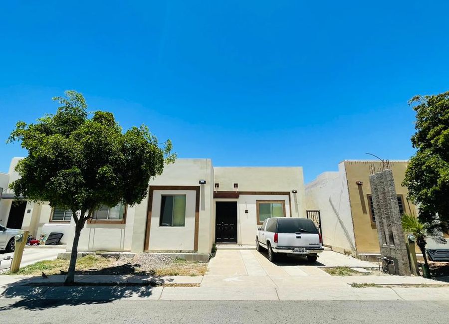 CASA EN VENTA EN RIVELLO RESIDENCIAL | Lamudi.com.mx