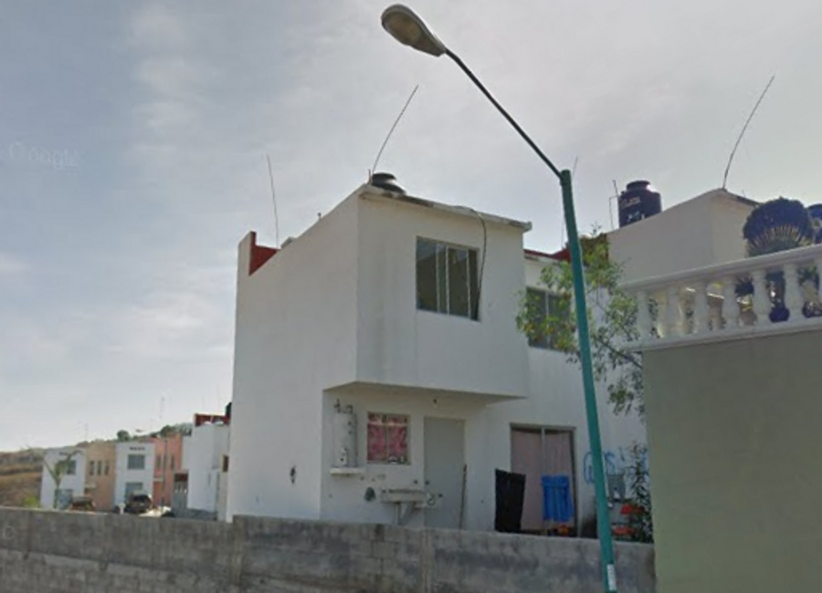 Casa en cumbres del campestre, Timbaro cuto del porvenir, Michoacan de ...