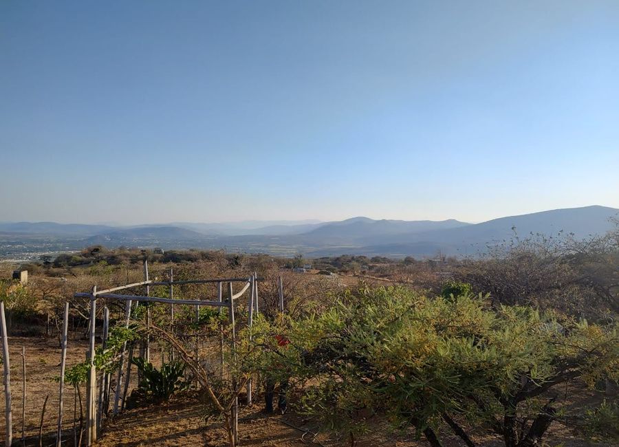 Adquiere a precio de oportunidad un Terreno ubicado en la Loma de ...