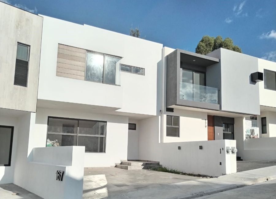 Casa En Fraccionamiento Cañadas Del Bosque Tres Marías Morelia Lamudi