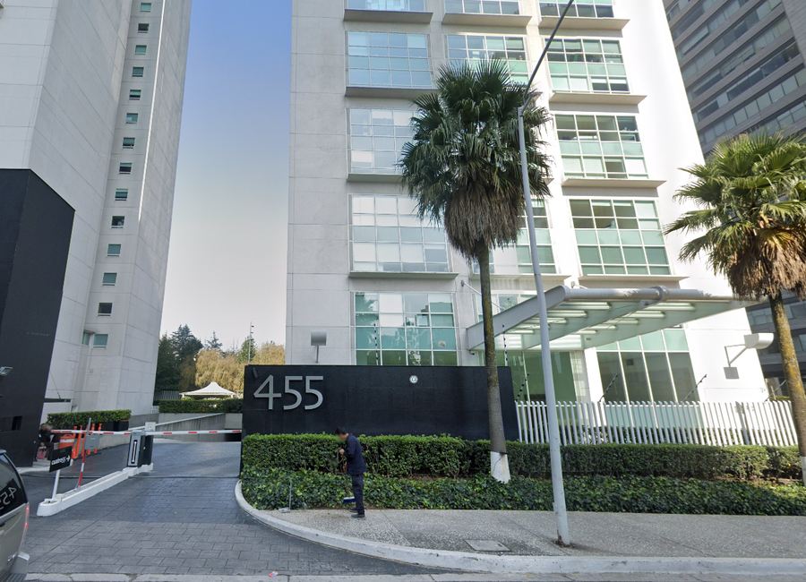 Oportunidad !! Venta de Amplio Departamento en Remate Col. Lomas de ...