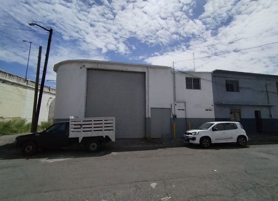 Bodega de 468 m² junto al recinto portuario y el centro de Veracruz. Cuenta con oficina | Lamudi ...